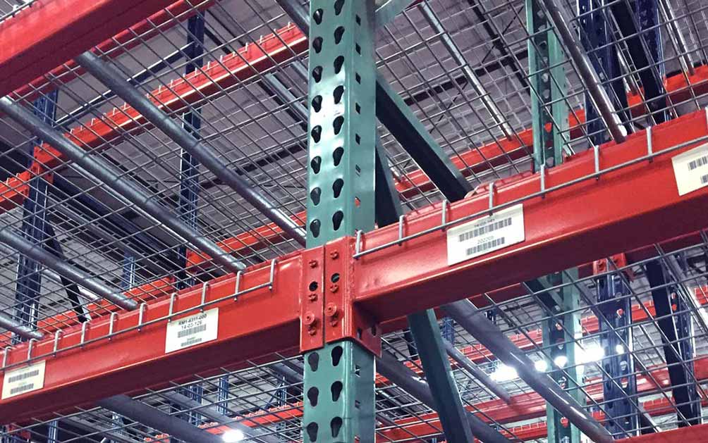 El estilo “Teardrop” de rack porta pallet - Rack Pro